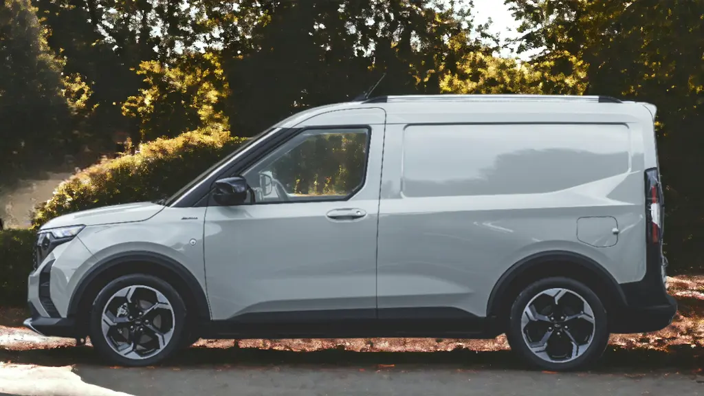 Ford Transit Courier Van Leasing